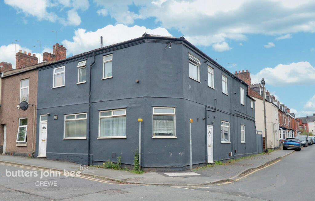 5 bedroom block of apartments for sale in Mill Street, Crewe, CW2