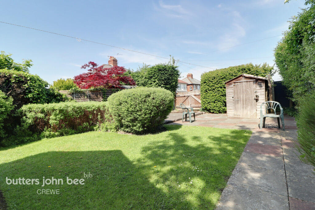 3 bedroom semi-detached house for sale in 77 Manor Way, Crewe CW2 6JU, CW2