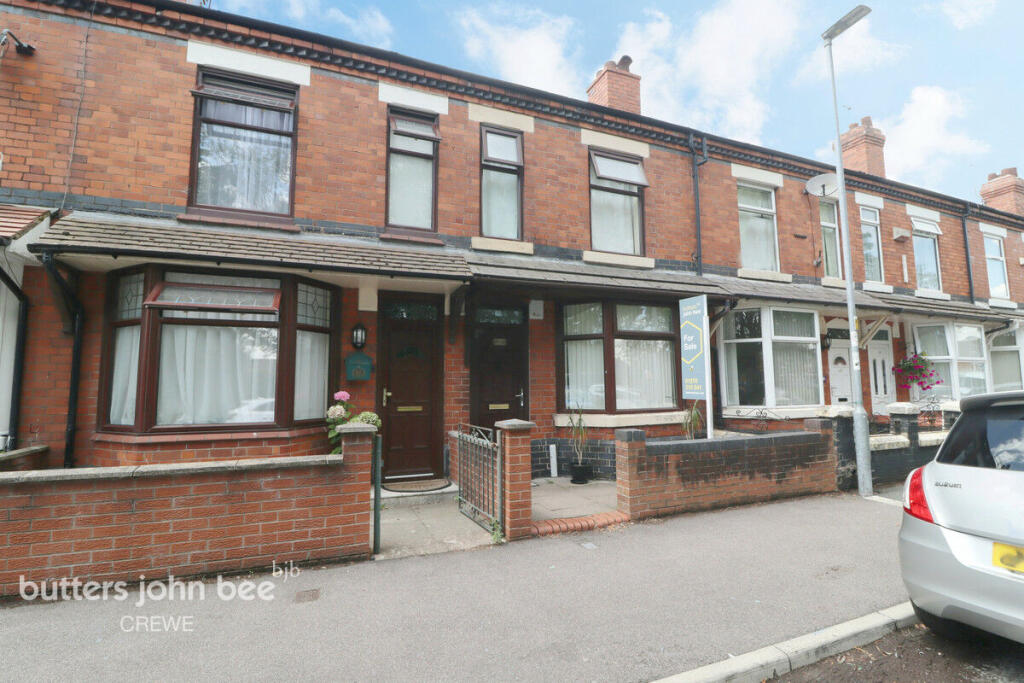 2 bedroom terraced house for sale in Westminster Street, Crewe, CW2