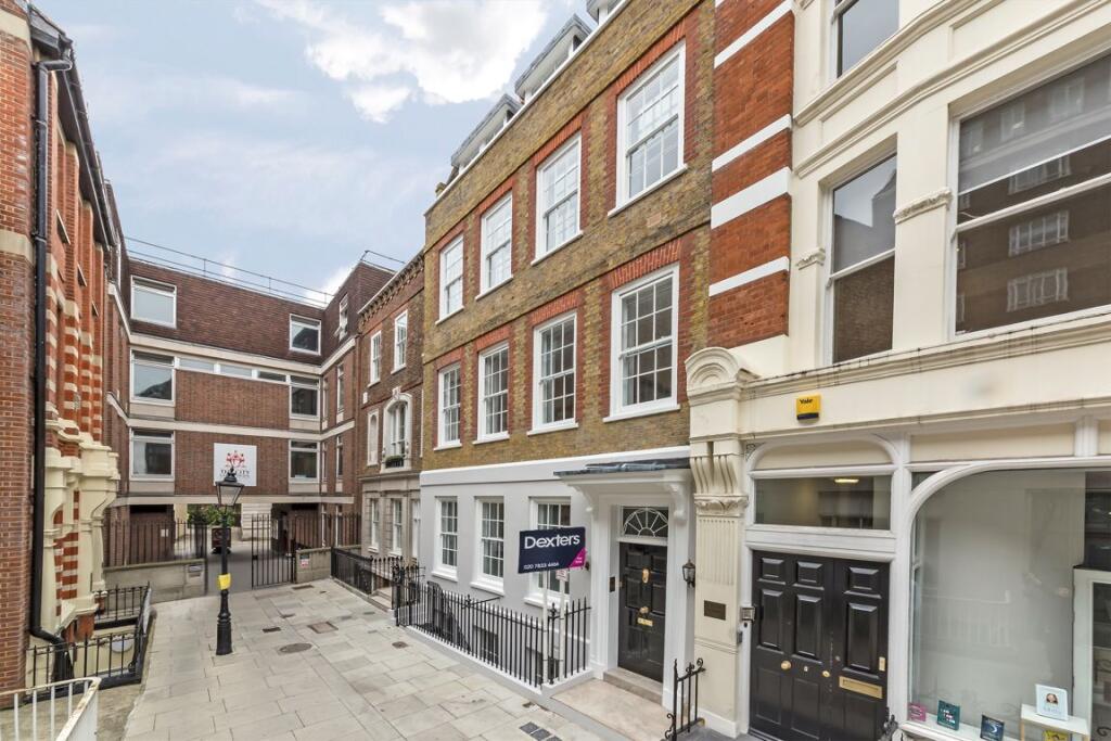 1 bedroom flat for sale in Warwick Court, Holborn, WC1R