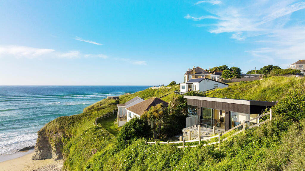 2 bedroom detached house for sale in Above Hayle Beach - Riviere Towans ...