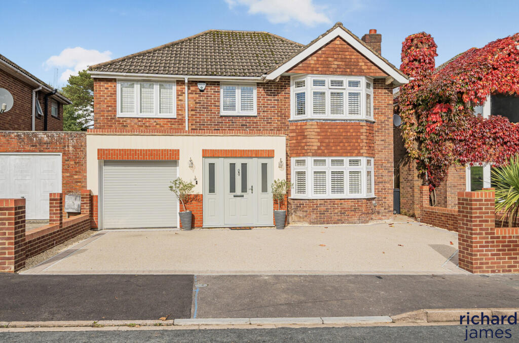 4 bedroom detached house for sale in Falmouth Grove, Parklands, Old ...