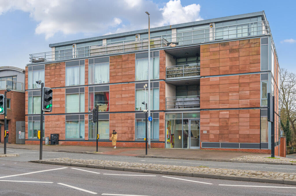 2 bedroom apartment for sale in Alexander Court, Dee Lane, Chester, CH3