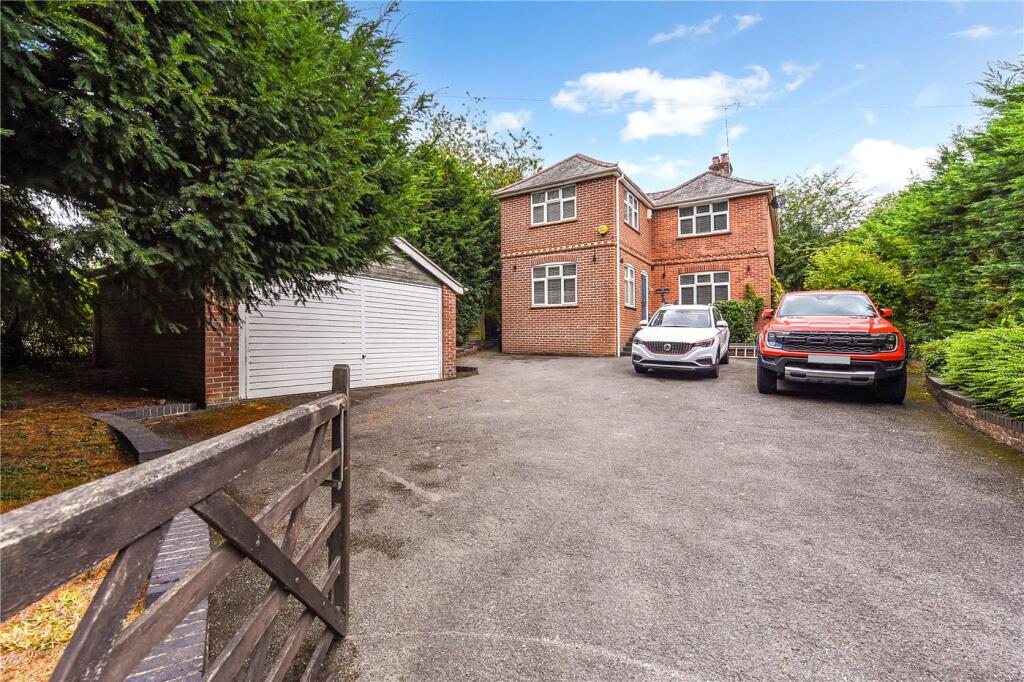 4 bedroom detached house for rent in Springvale Road, Headbourne Worthy ...