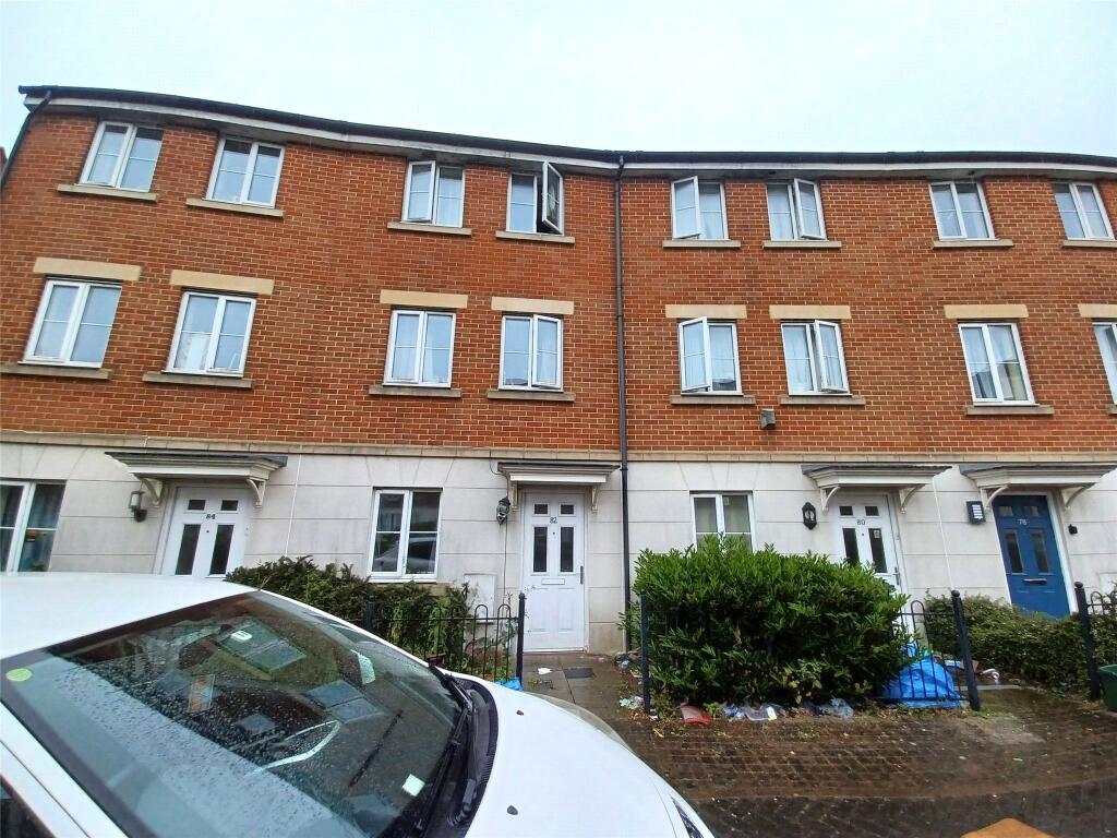 4 bedroom house for rent in Montreal Avenue, Bristol, Somerset, BS7