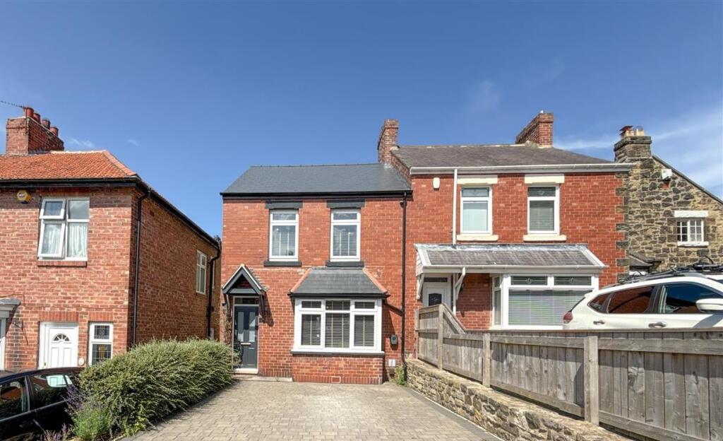 3 bedroom semi-detached house for sale in Primrose Hill, Low Fell ...