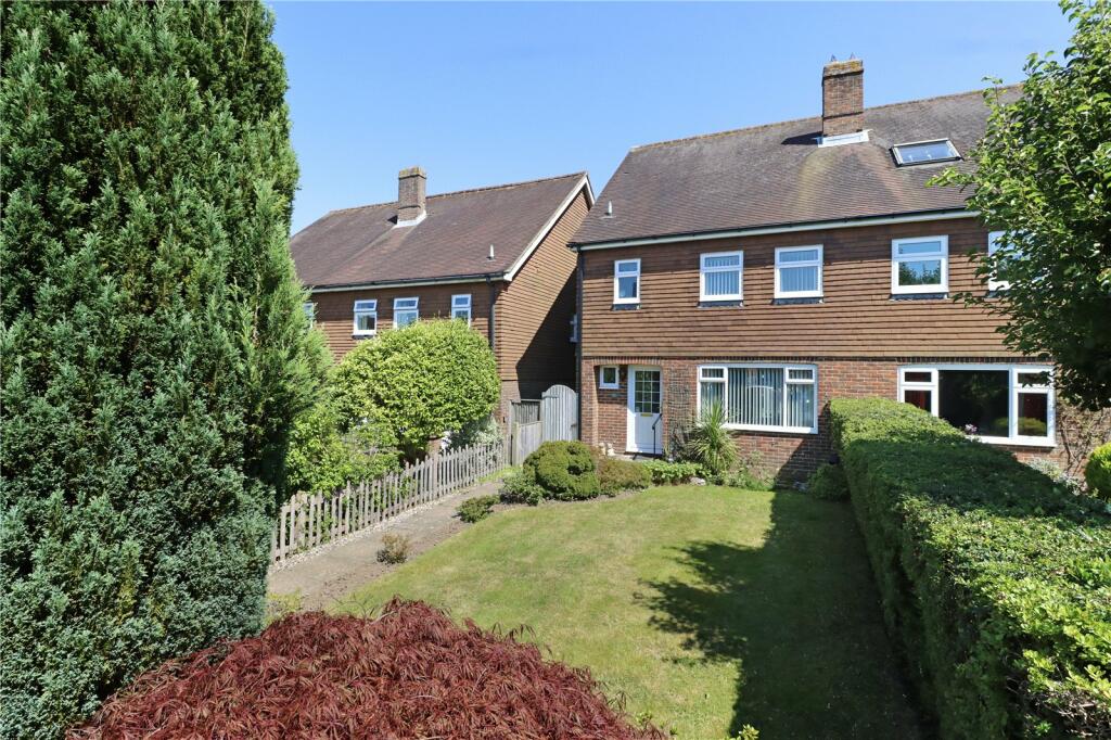 3 Bedroom Semi Detached House For Sale In Regency Close Uckfield East