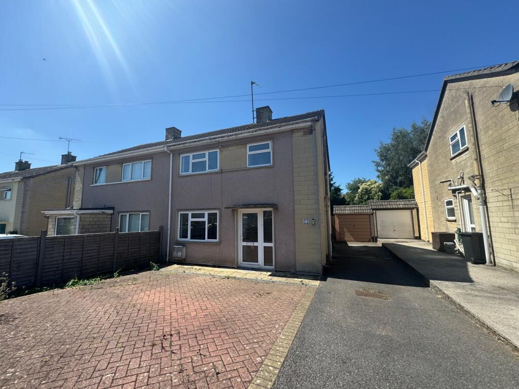 3 bedroom semi-detached house for sale in Whitestone Road, Frome, BA11