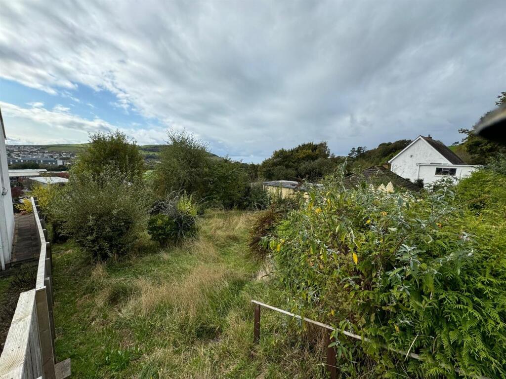 Plot for sale in Brynglas Road, Llanbadarn fawr, Aberystwyth, SY23