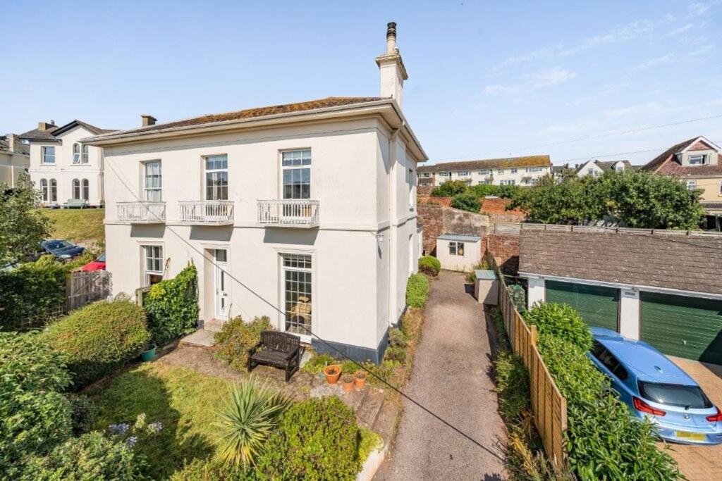 4 bedroom semi-detached house for sale in Reed Vale, Teignmouth, TQ14