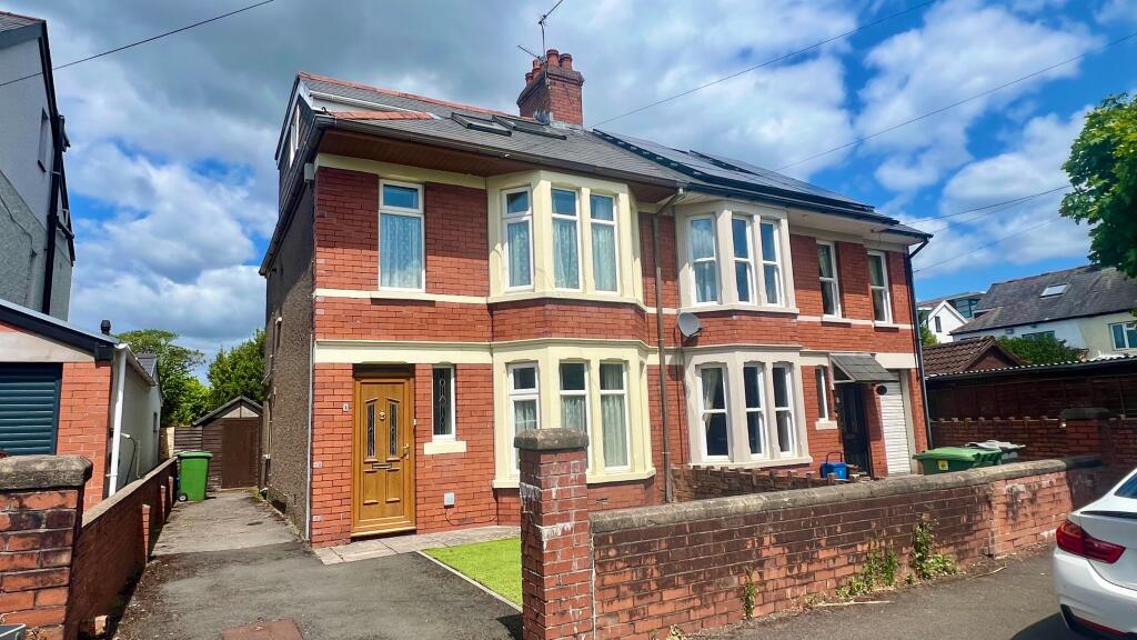 4 bedroom semi-detached house for sale in Kyle Avenue, Rhiwbina ...