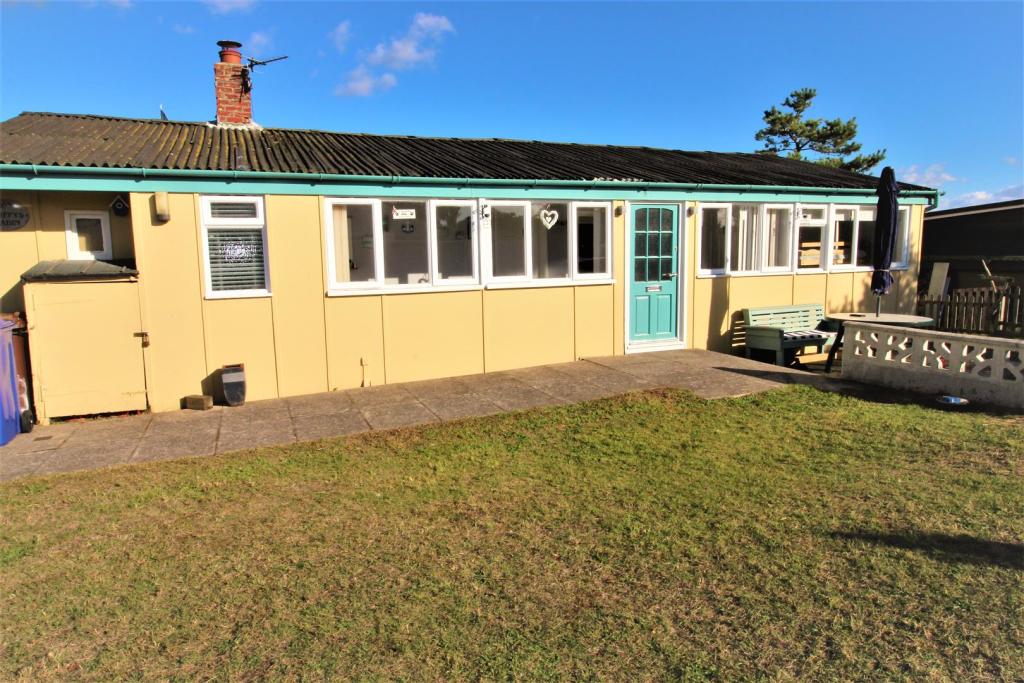 3 Bedroom Chalet For Sale In 6th Avenue Humberston Fitties Humberston
