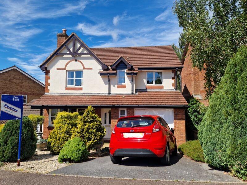 4 bedroom detached house for sale in Old Bystock Drive, Exmouth, EX8 ...