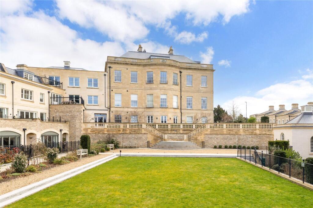 4 bedroom apartment for sale in Lansdown Road, Bath, Somerset, BA1