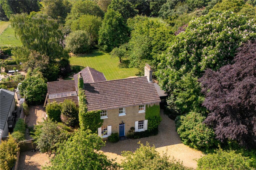 6 bedroom detached house for sale in Comberton Road, Toft, Cambridge ...