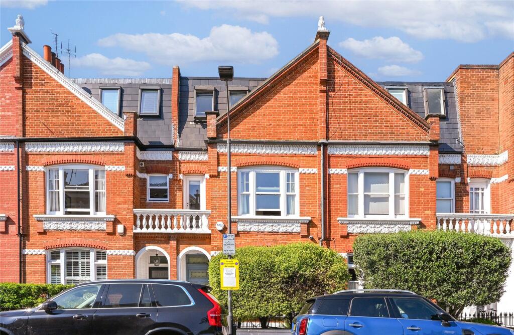 5 bedroom terraced house for sale in Ryecroft Street, London, SW6