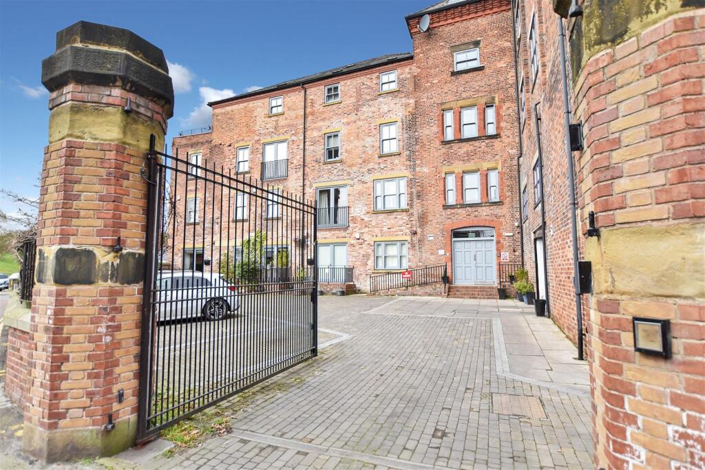 2 bedroom apartment for sale in Tuttle Street Brewery, Tuttle Street ...