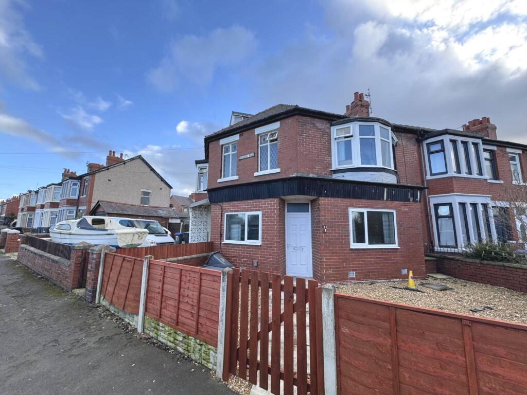 4 bedroom block of apartments for sale in Marton Drive, Blackpool, FY4 ...