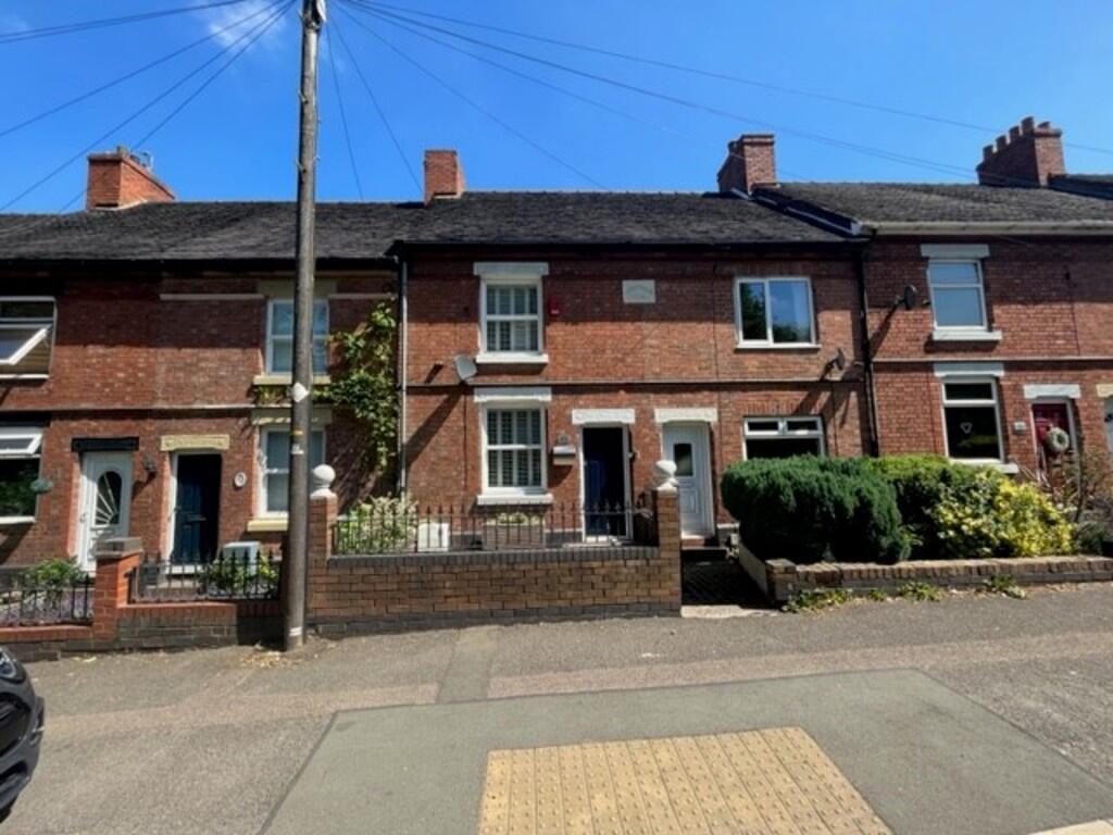 2 bedroom terraced house for sale in Watling Street, Two Gates, B77