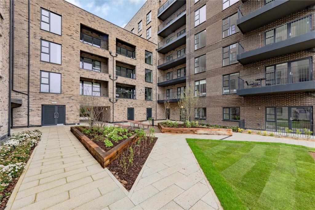 2 bedroom apartment for rent in Clara Rackham Street, Cambridge ...
