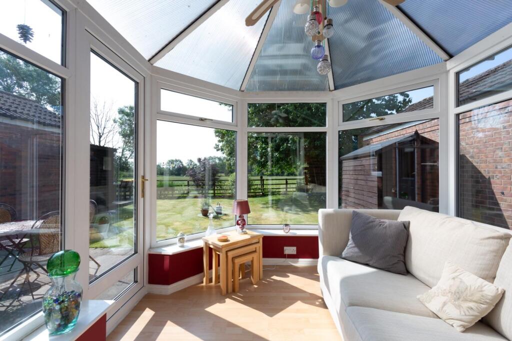 3 bedroom detached house for sale in Halifax Close, Full Sutton, York, YO41