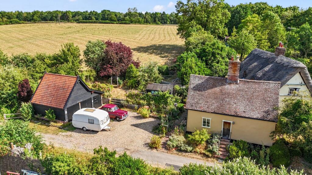 2 bedroom detached house for sale in Wetherden, Suffolk, IP14