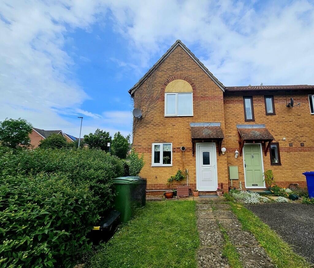 2 Bedroom End Of Terrace House For Sale In Ford Drive Brackley Nn13