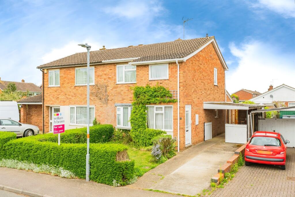 3 bedroom semi-detached house for sale in Langham Road, Raunds, NN9