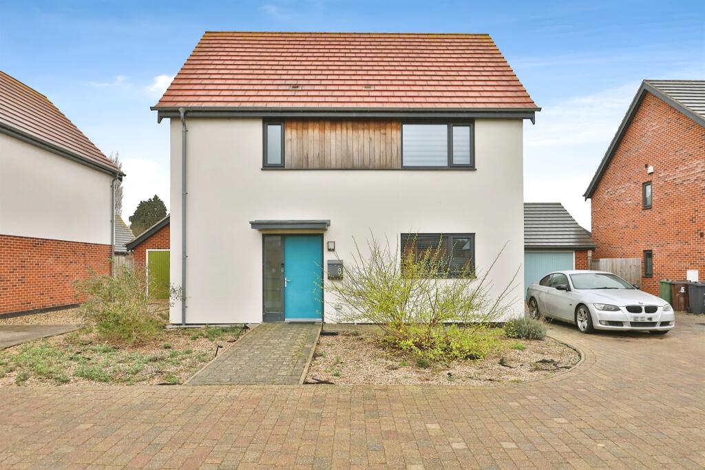 3 bedroom detached house for sale in Badger Drive, Watton, Thetford, IP25