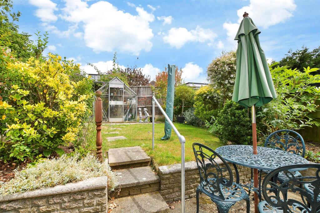 3 bedroom terraced house for sale in High Meadows, Chigwell, Essex, IG7