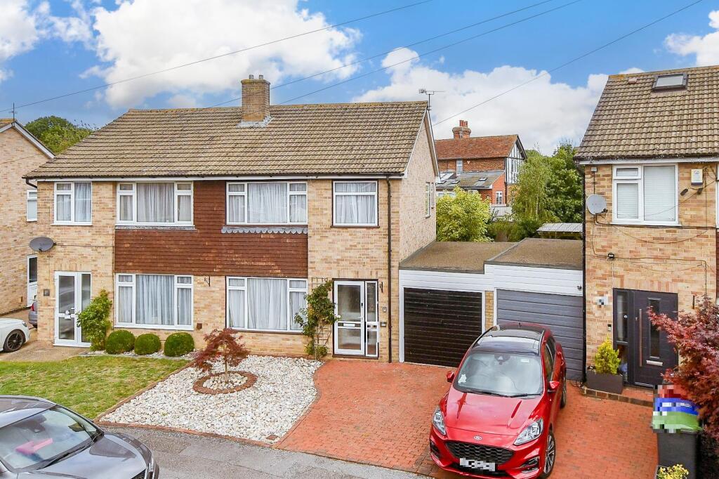 3 bedroom semi-detached house for sale in Rough Common, Canterbury ...