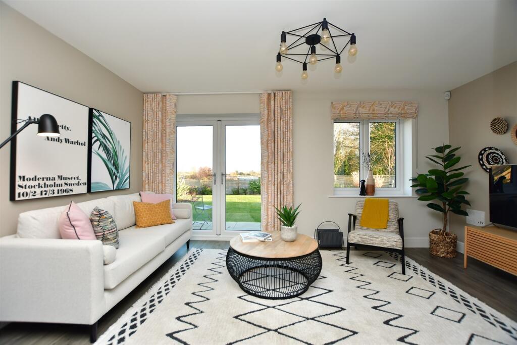 3 bedroom semi-detached house for sale in Faversham Lakes, Faversham, Kent, ME13