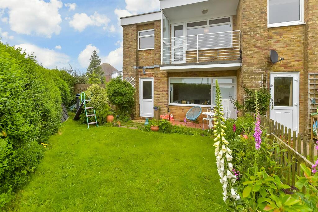 3 bedroom semi-detached house for sale in Capel-Le-Ferne, Capel-Le ...