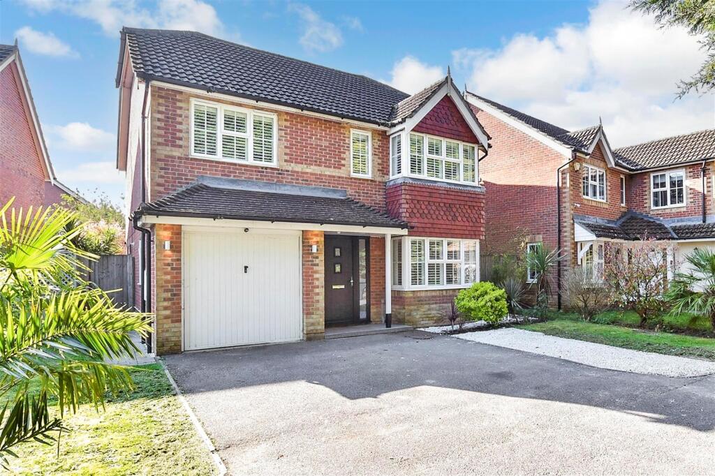 4 bedroom detached house for sale in Firmin Avenue, Boughton Monchelsea ...