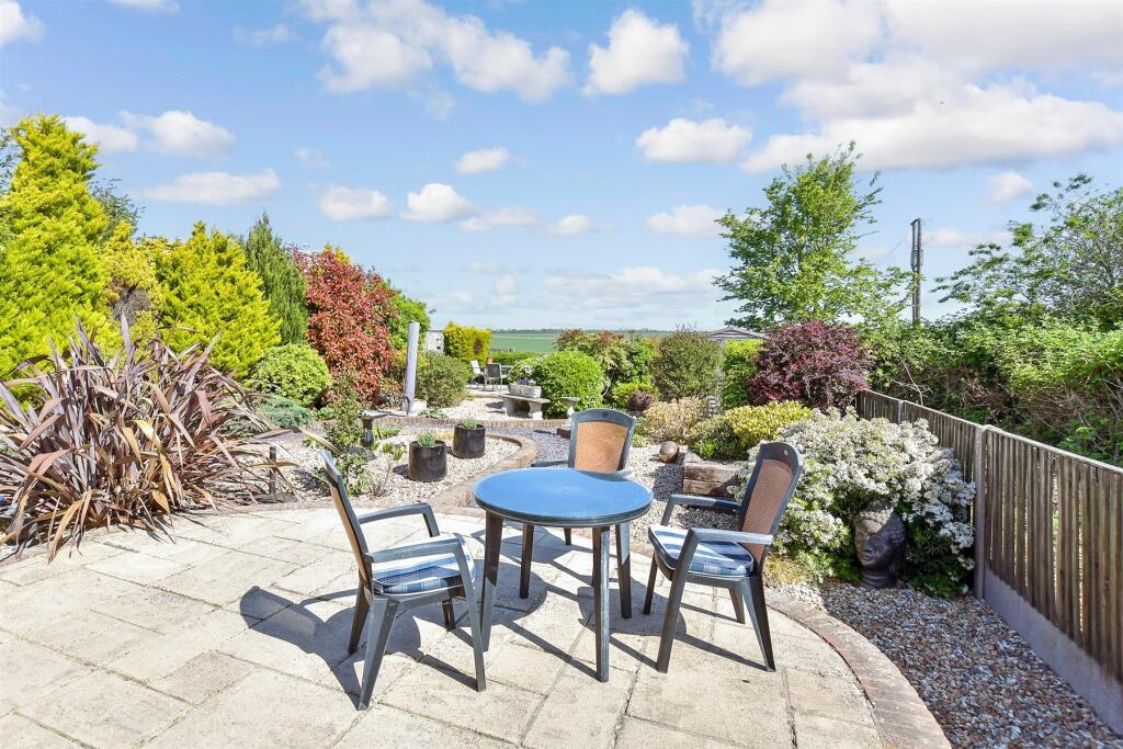 3 bedroom semi-detached bungalow for sale in Monkton Road, Minster ...