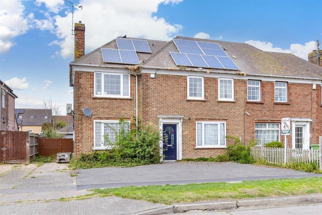3 bedroom semi-detached house for sale in Ridham Avenue, Kemsley ...
