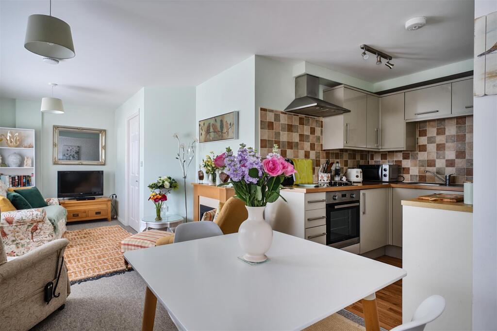 1 bedroom flat for sale in Southbroom Road, Devizes, SN10