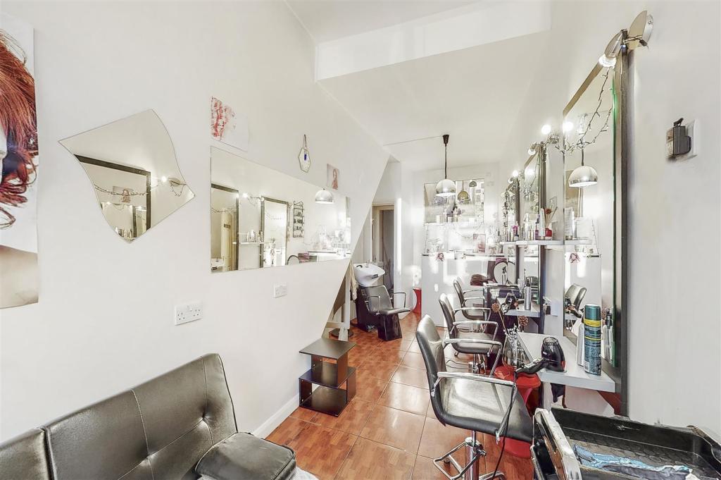 Shop for rent in Dudden Hill Lane, Willesden Green, London, NW10