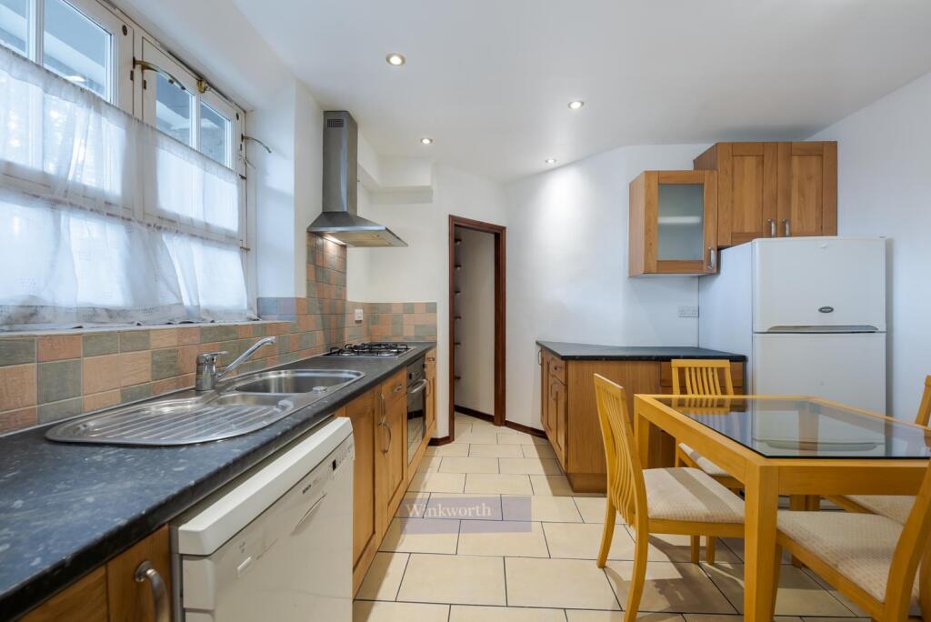 1 bedroom flat for rent in Lambeth Walk, SE11