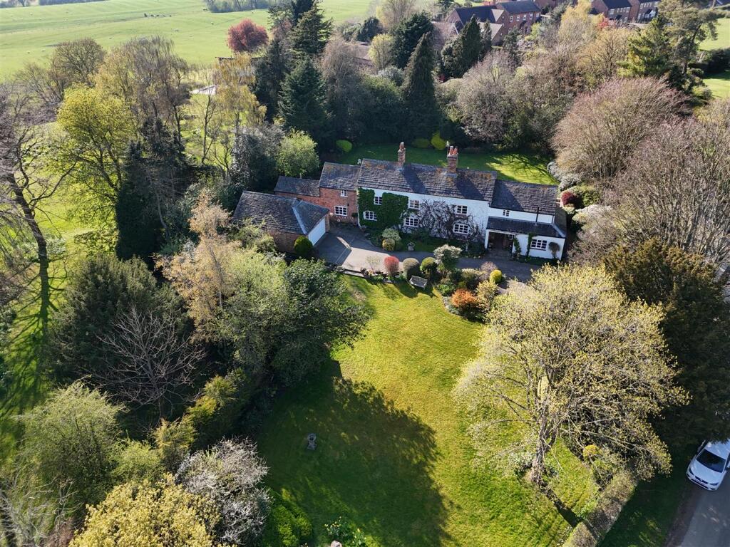 5 bedroom detached house for sale in Lavender Cottage, Gaulby ...