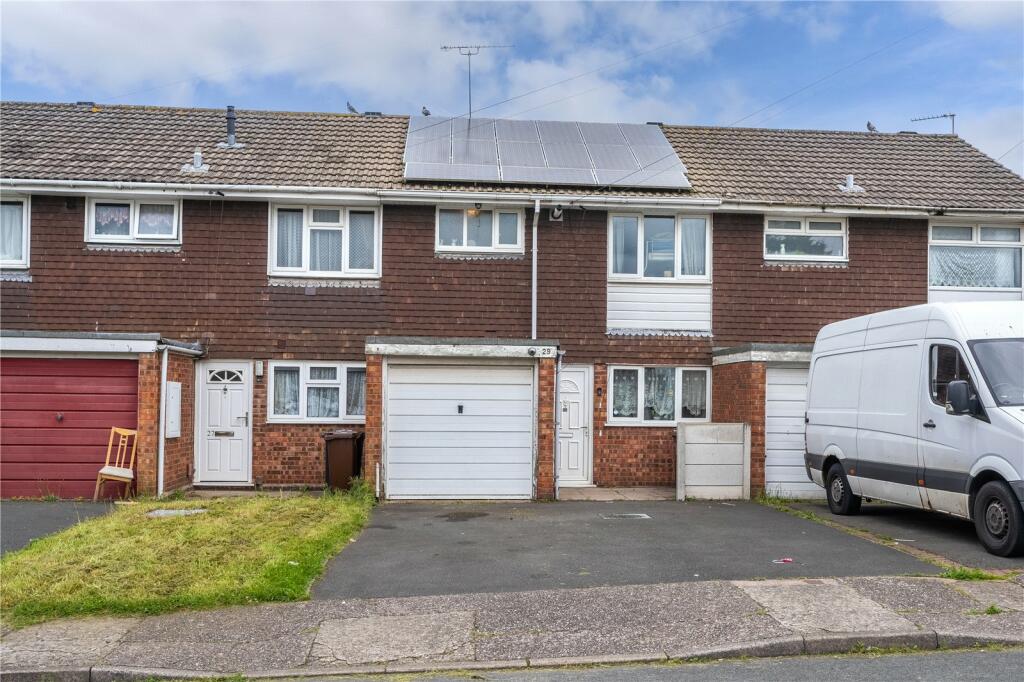 3 bedroom terraced house for sale in Bransdale Close, Farndale Estate ...