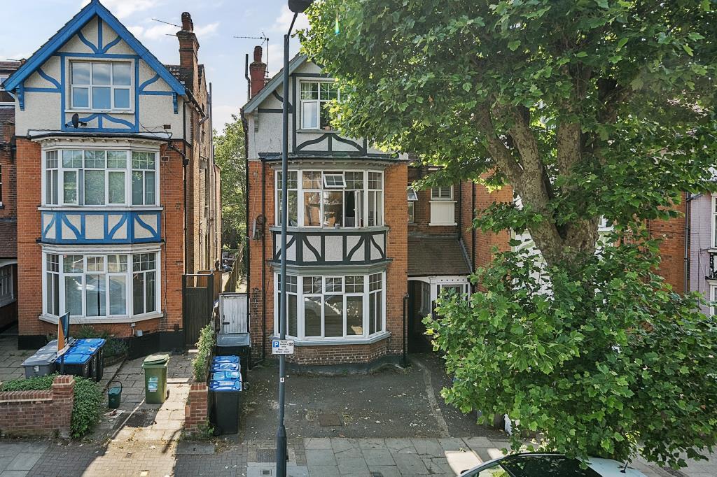 7 bedroom semi-detached house for sale in Staverton Road, NW2 ...