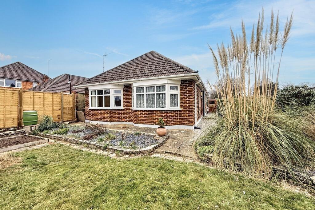 3 bedroom detached bungalow for sale in Ferndown, BH22