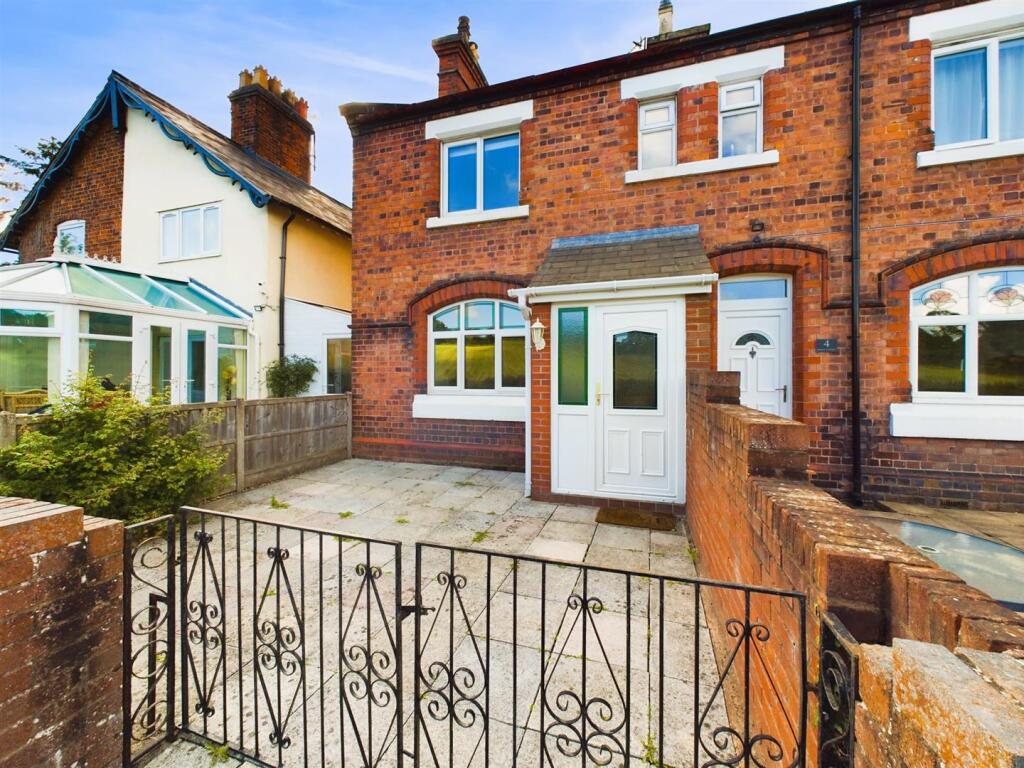 3 bedroom semi-detached house for sale in Hanwood, Shrewsbury ...