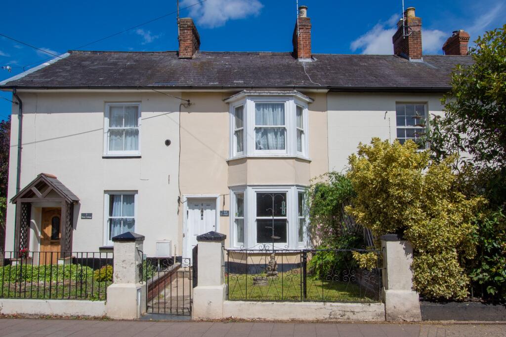 2 bedroom terraced house for sale in Hind Street, Ottery St Mary, EX11