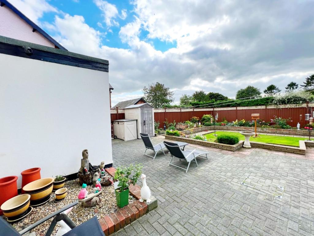 3 bedroom house for sale in Mainsforth, Ferryhill, DL17