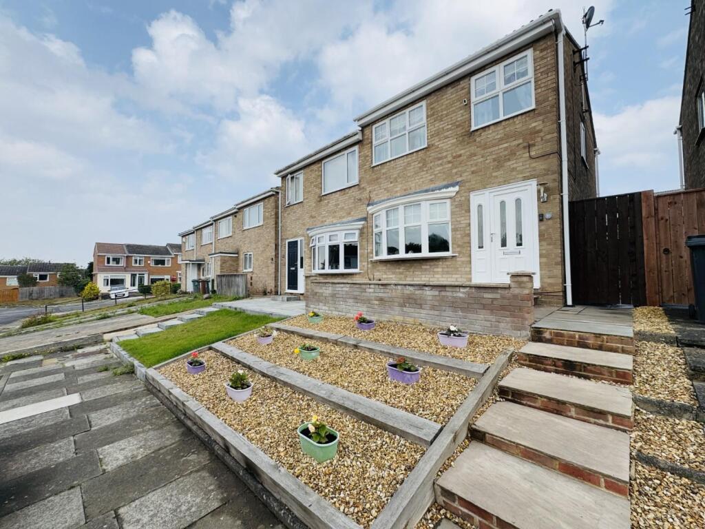 2 bedroom semi-detached house for sale in Wisbech Close, Fens, Hartlepool, TS25