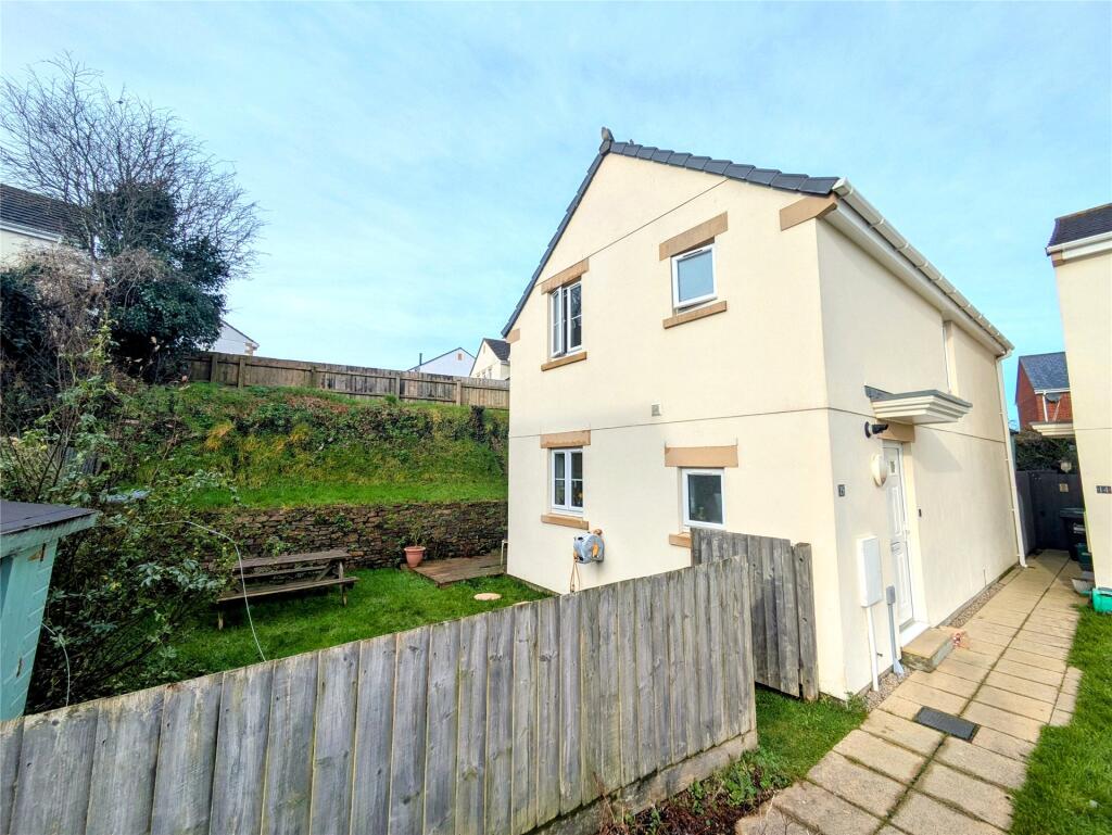 3 bedroom detached house for sale in Tregarrick View, Helston, Cornwall ...