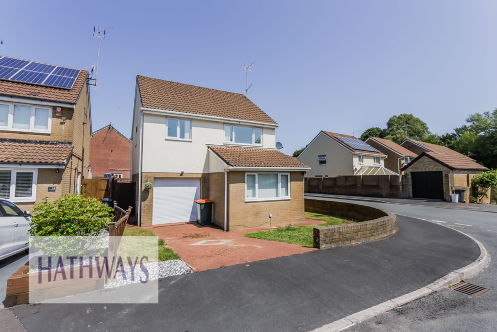 4 bedroom detached house for sale in The Brades, Caerleon, NP18