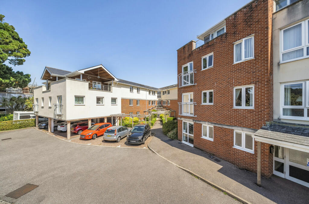 1 bedroom apartment for sale in Fisher Street, Paignton, Devon, TQ4